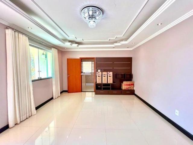 CASA LINEAR 3 QUARTOS COM SUÍTE | PLANALTO