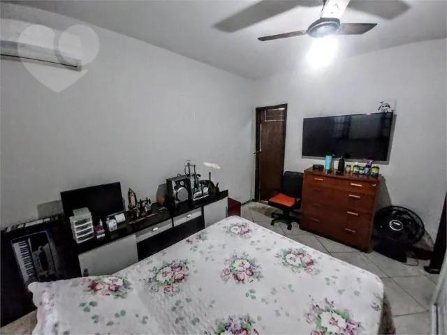 Casa Linear, 3 suites, em Piratininga