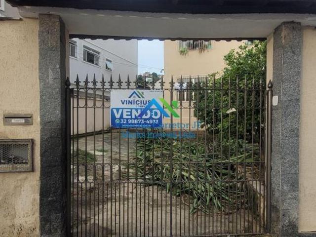 Casa linear térrea sobrado