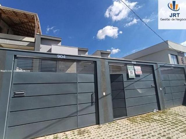Casa linear a venda no bairro Guarujá Mansões, Betim