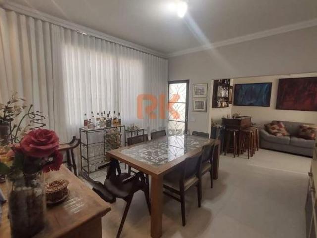 Casa linear a venda no bairro Santa Rosa,4 Quartos, Suíte e Área gourmet