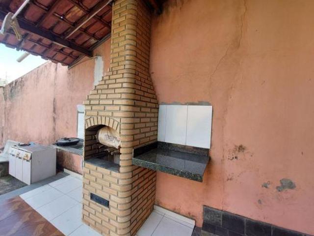 CASA LINEAR BAIRRO SERRANO SEM HABITE SE