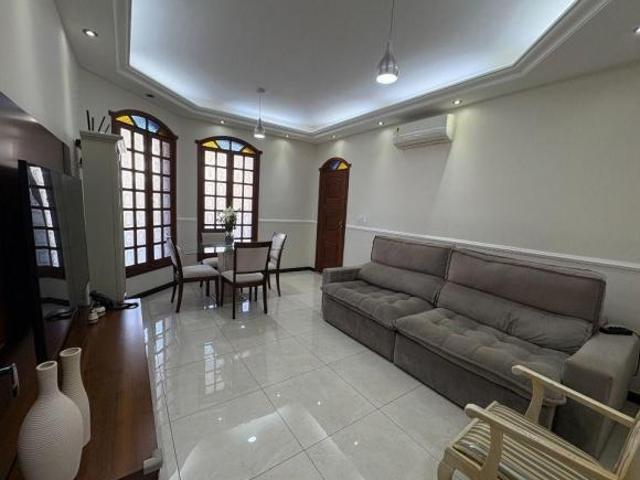 Casa linear com 3 quartos à venda, 211 m² por R$ 1.390.000,00 Bosque Imperial Juiz de Fora/MG