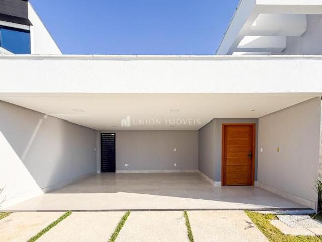 Casa linear de 3 quartos à venda no Condomínio Via do Sol em Juiz de Fora/MG