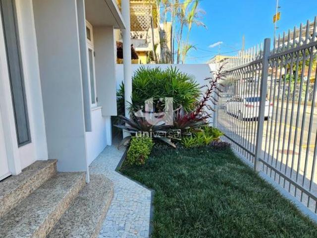 CASA LINEAR DE ALTO PADRÃO NO BAIRU – JUIZ DE FORA/MG, CONFORTO, TECNOLOGIA E SO
