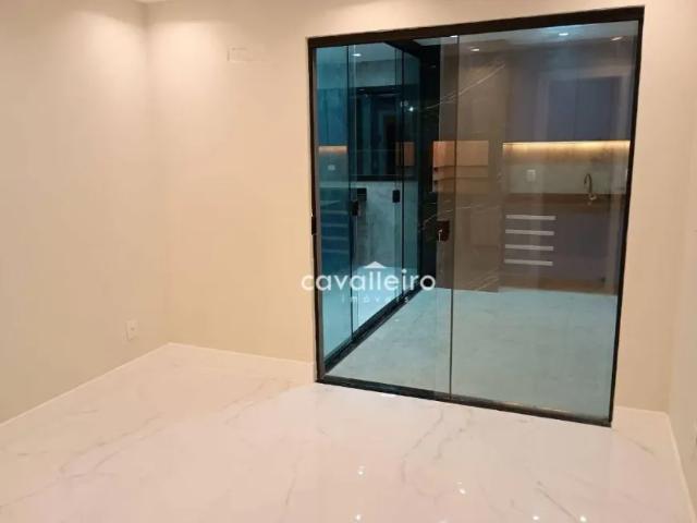 Casa Linear em Condomínio Fechado, com 3 suítes, área gourmet, piscina e sauna, com 200 m², á venda