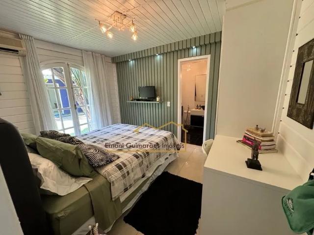 Casa linear no condomínio maramar