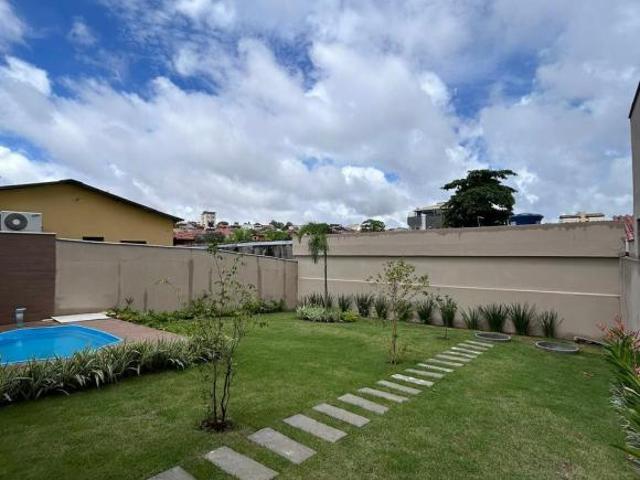 Casa Linear NOVA à venda Próximo à Praça São Dimas!