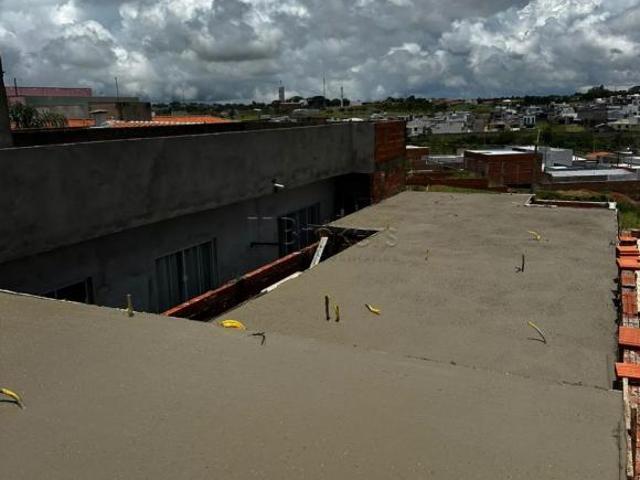 CASA Lívia BOTUCATU / SP