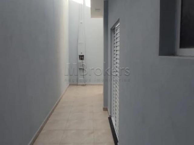 CASA Lívia BOTUCATU / SP