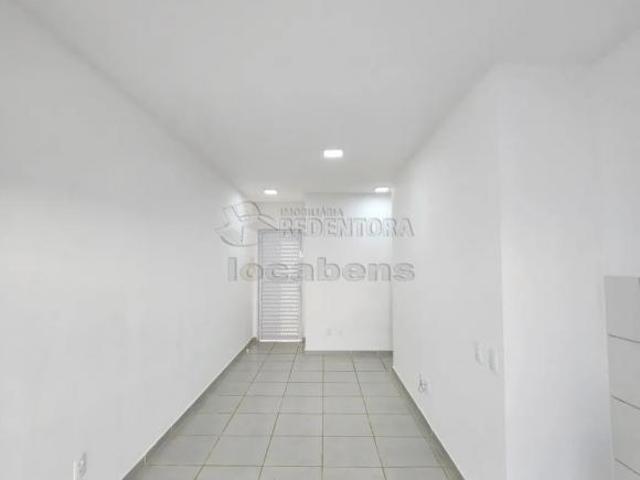 Casa localizada no Condomínio Garden Rni com area fitness e area de lazer