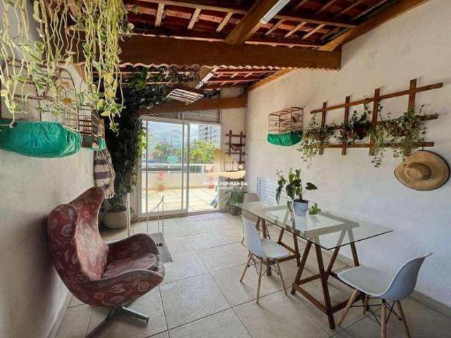 Casa localizada no bairro Aviação em Praia Grande