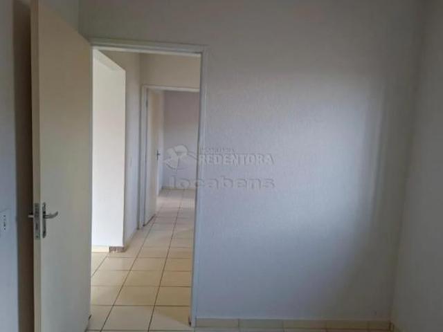 Casa localizada no bairro Fraternidade com 2 dormitorios