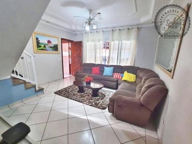 Casa localizada na Ocian Praia Grande/SP