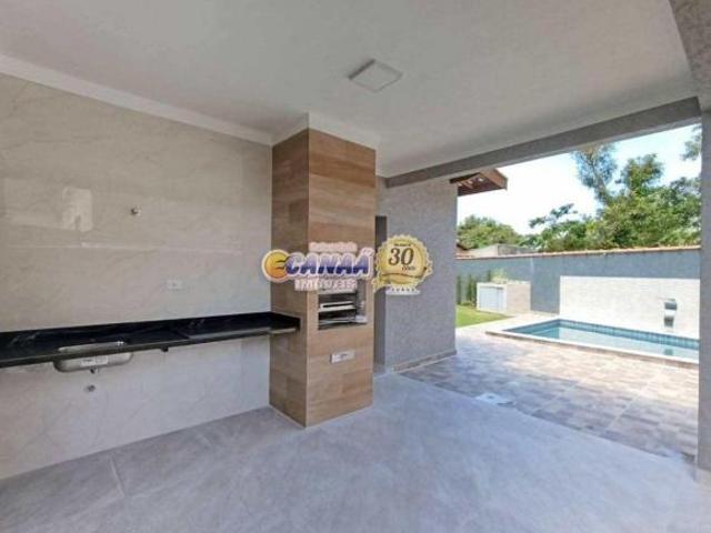 Casa lote inteiro na Praia de Itanhaém. 3 dormitórios sendo 1 suíte. Piscina e Área Gourmet