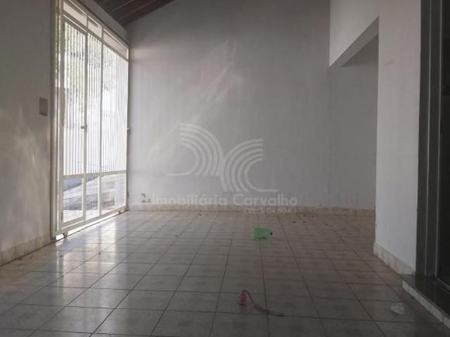 CASA LOTEAMENTO COLINA SANTA BÁRBARA