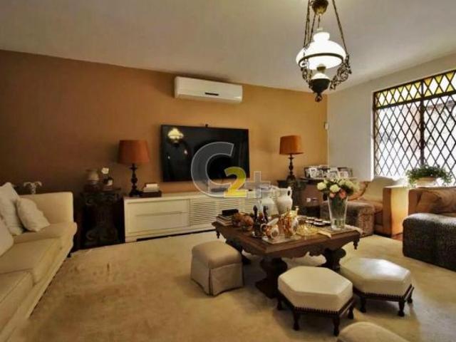 Casa padrão, venda, Morumbi, 6 quartos, 4 suítes, 9 vagas
