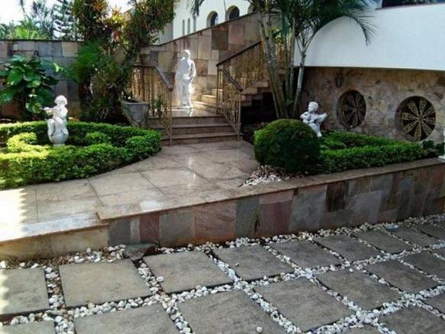 Casa padrão Vila Rosália