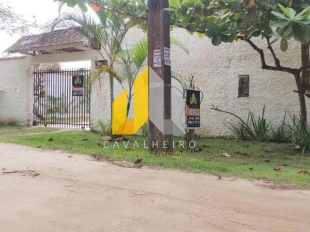 CASA PADRÃO A VENDA EM GUARATUBA CM PISCINA