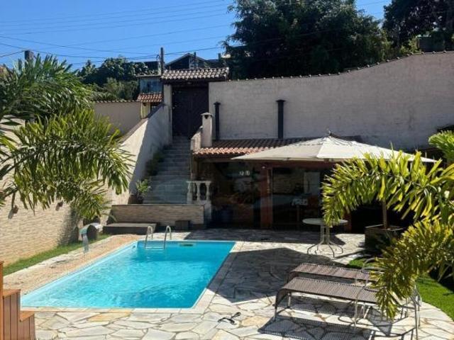 Casa Padrão [ Aceita permuta por casa em Atibaia SP] Em condomínio