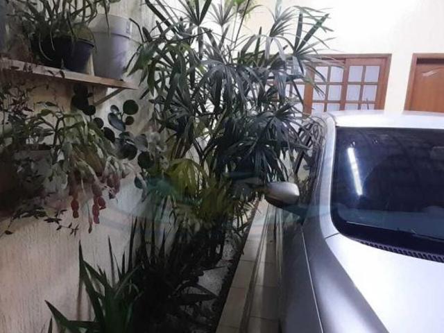 Casa Padrão ACEITA PERMUTA POR CHÁCARA DE MENOR OU IGUAL O VALOR !