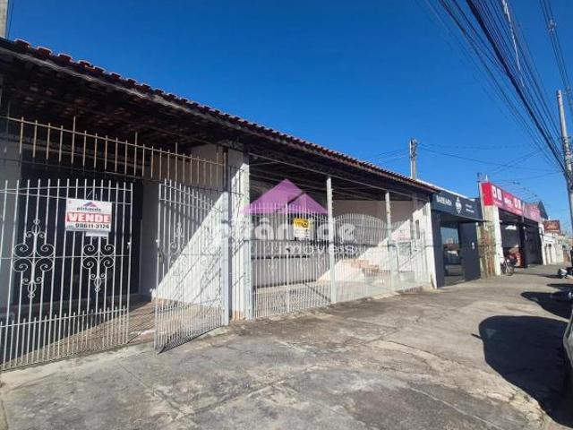 Casa padrão av. Ouro Fino à Venda, Bosque dos Eucaliptos, São José dos Campos, SP R$ 850.000,00