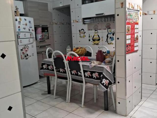 CASA PADRÃO BEM LOCALIZADA JD CASTANHEIRA OPORTUNIDADE