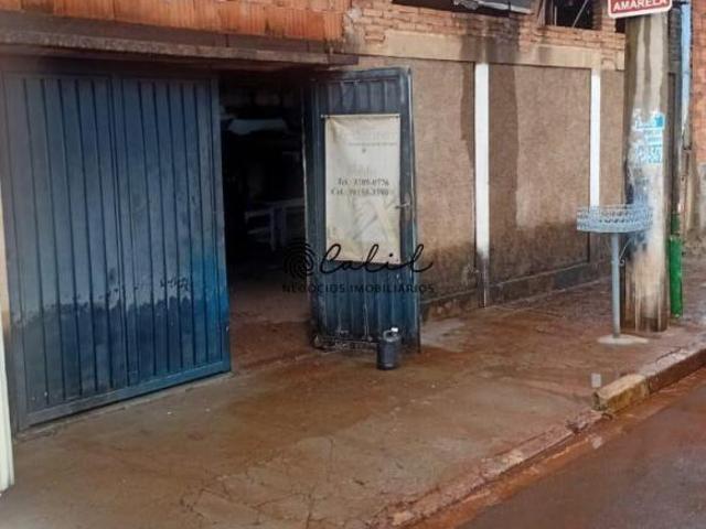 Casa Padrão com 3 quartos, 200m² à venda por R$ 800.000,00 Ribeirão Preto