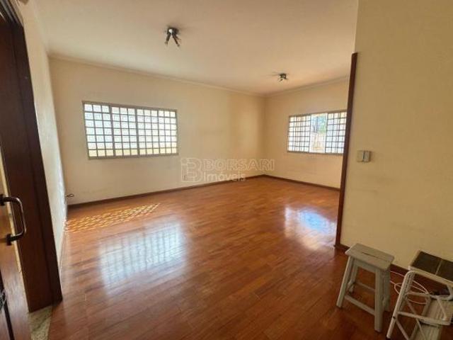 Casa Padrão em Araraquara
