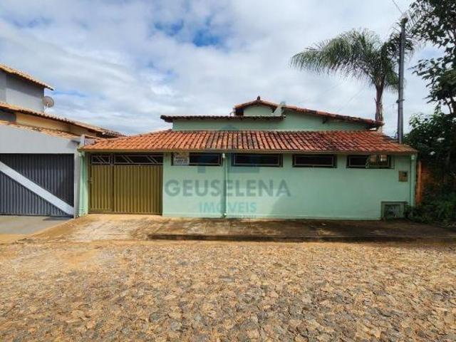 Casa Padrão em Dores do Indaiá