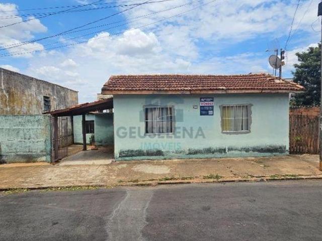 Casa Padrão em Dores do Indaiá