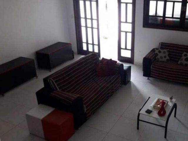 Casa Padrão em Jacareí