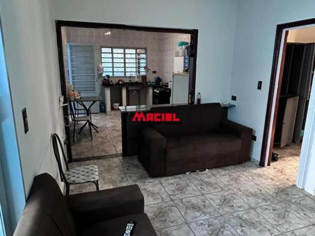 Casa Padrão em Jacareí