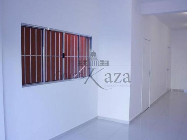 Casa Padrão em Jacareí