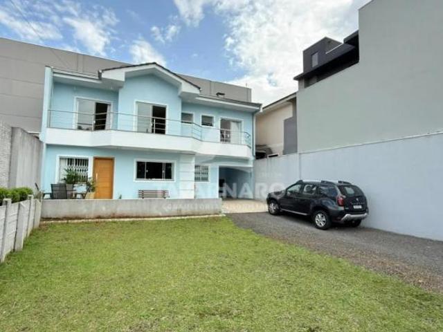 Casa Padrão em Ponta Grossa