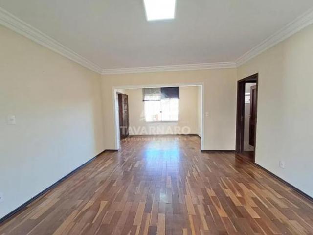 Casa Padrão em Ponta Grossa