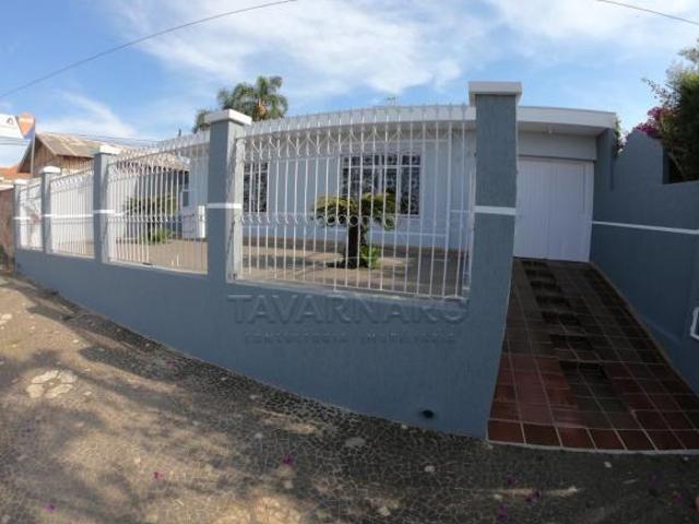 Casa Padrão em Ponta Grossa