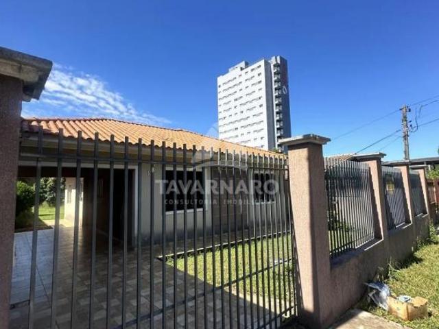 Casa Padrão em Ponta Grossa