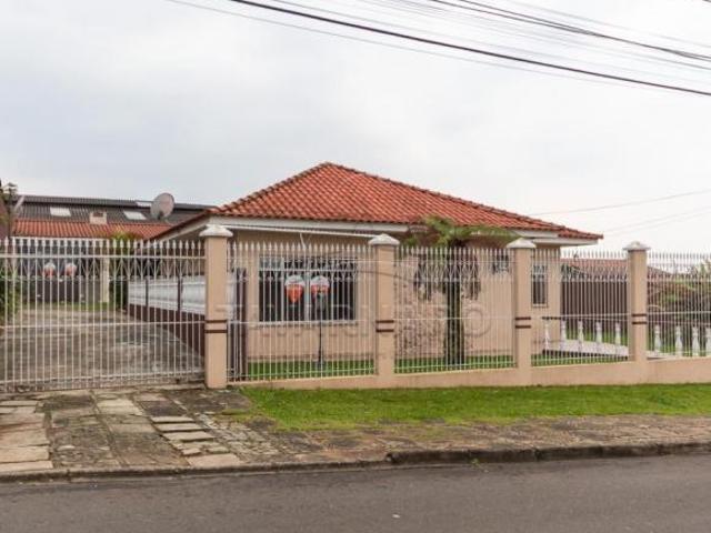 Casa Padrão em Ponta Grossa