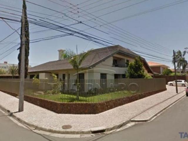 Casa Padrão em Ponta Grossa