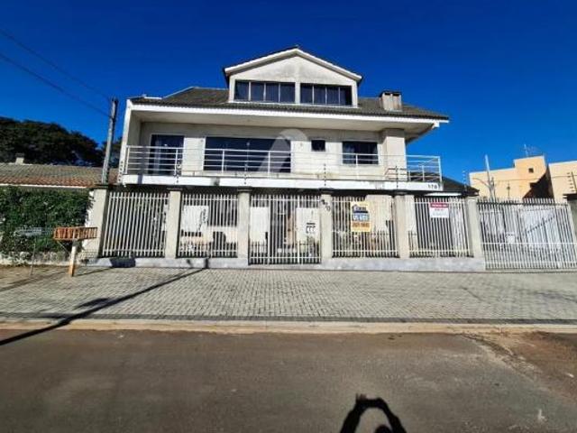 Casa Padrão em Ponta Grossa