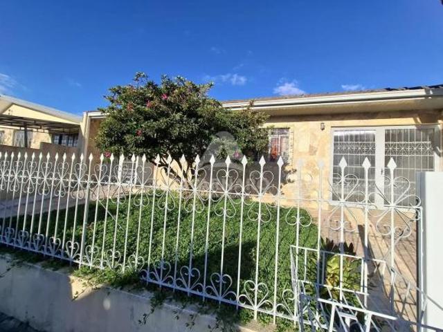 Casa Padrão em Ponta Grossa