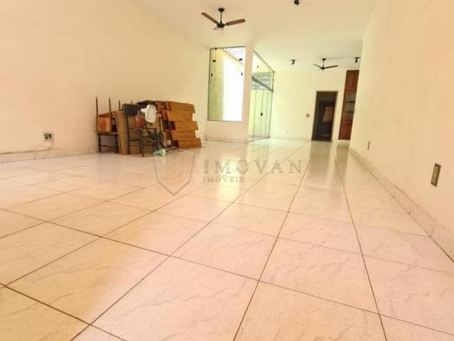 Casa Padrão em Ribeirão Preto