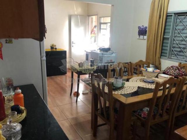 Casa Padrão em São José do Rio Preto