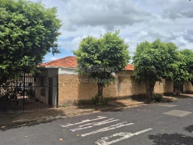 Casa Padrão em São José do Rio Preto