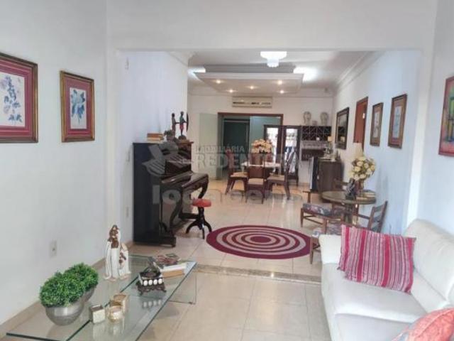 Casa Padrão em São José do Rio Preto