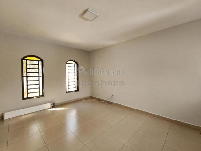 Casa Padrão em São José do Rio Preto
