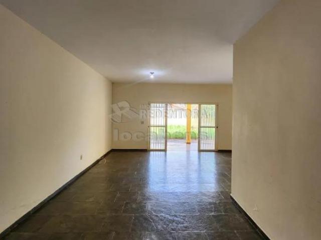 Casa Padrão em São José do Rio Preto