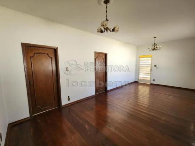 Casa Padrão em São José do Rio Preto