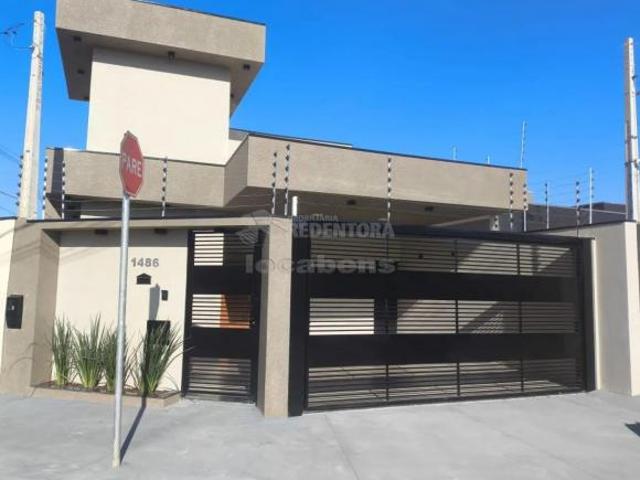 Casa Padrão em São José do Rio Preto